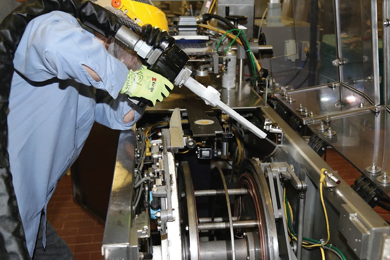 DRY ICE SUPPLIER IN SAUDI ARABIA (PME)